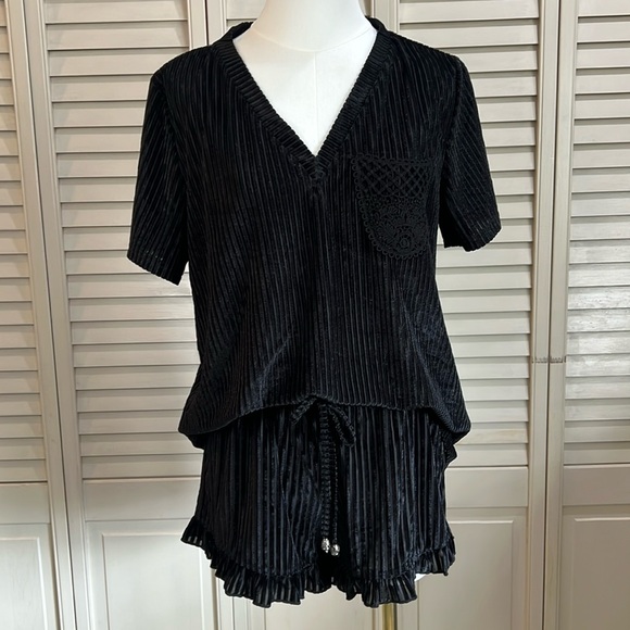 POL | Other | Pol Nwot Velvety Lounge Set | Poshmark